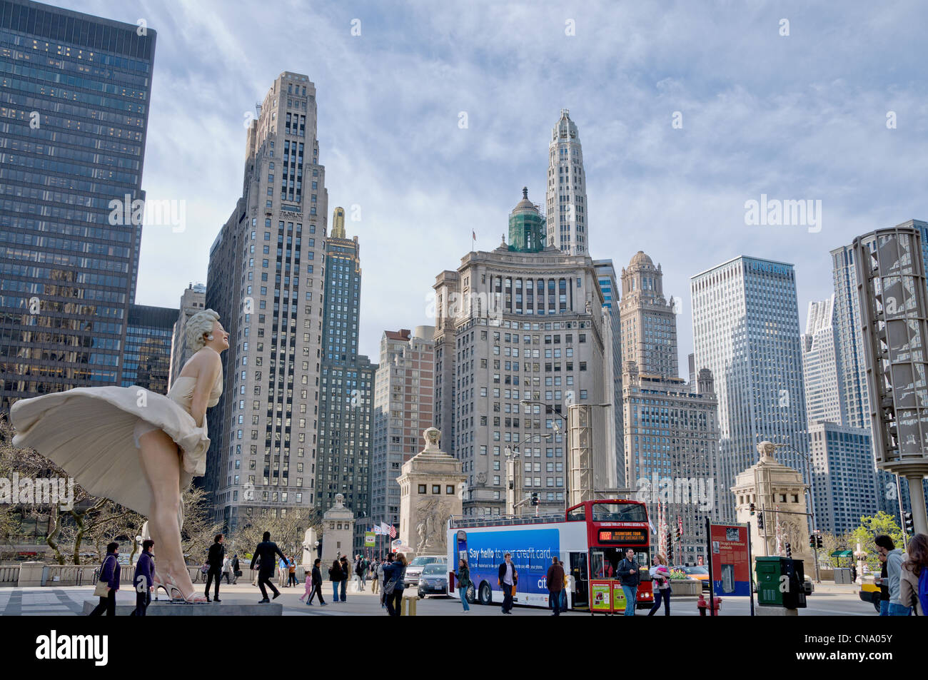 Marilyn Monroe Sculpture, Chicago Downtown Stock Photo - Alamy
