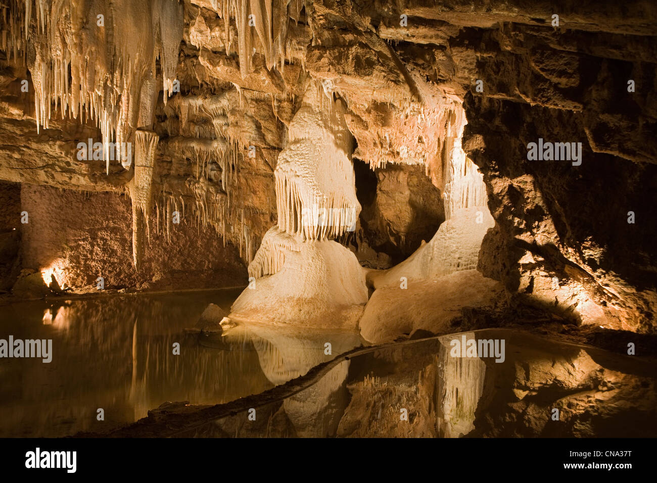 France, Lot, Lacave Lacave Caves, Hall of Tarasque Stock Photo - Alamy