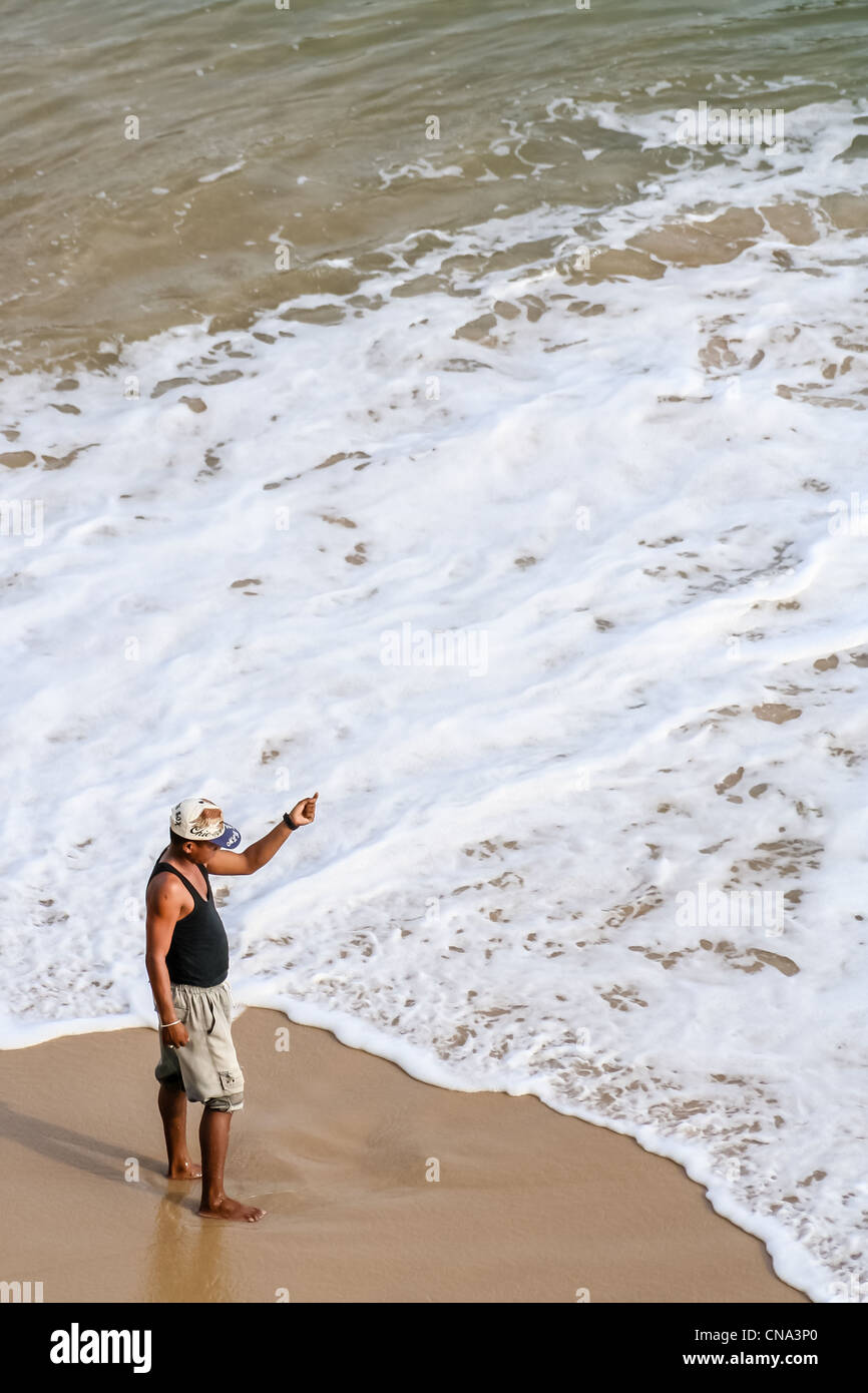Fisherman in Fort Dauphin (Tolagnaro), Madagascar Stock Photo - Alamy