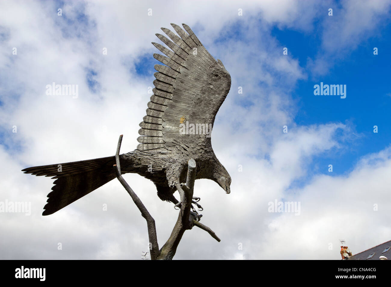 Red Kite sculpture, 'Spirit in the Sky' in Llanwrtyd Wells, Powys Wales ...