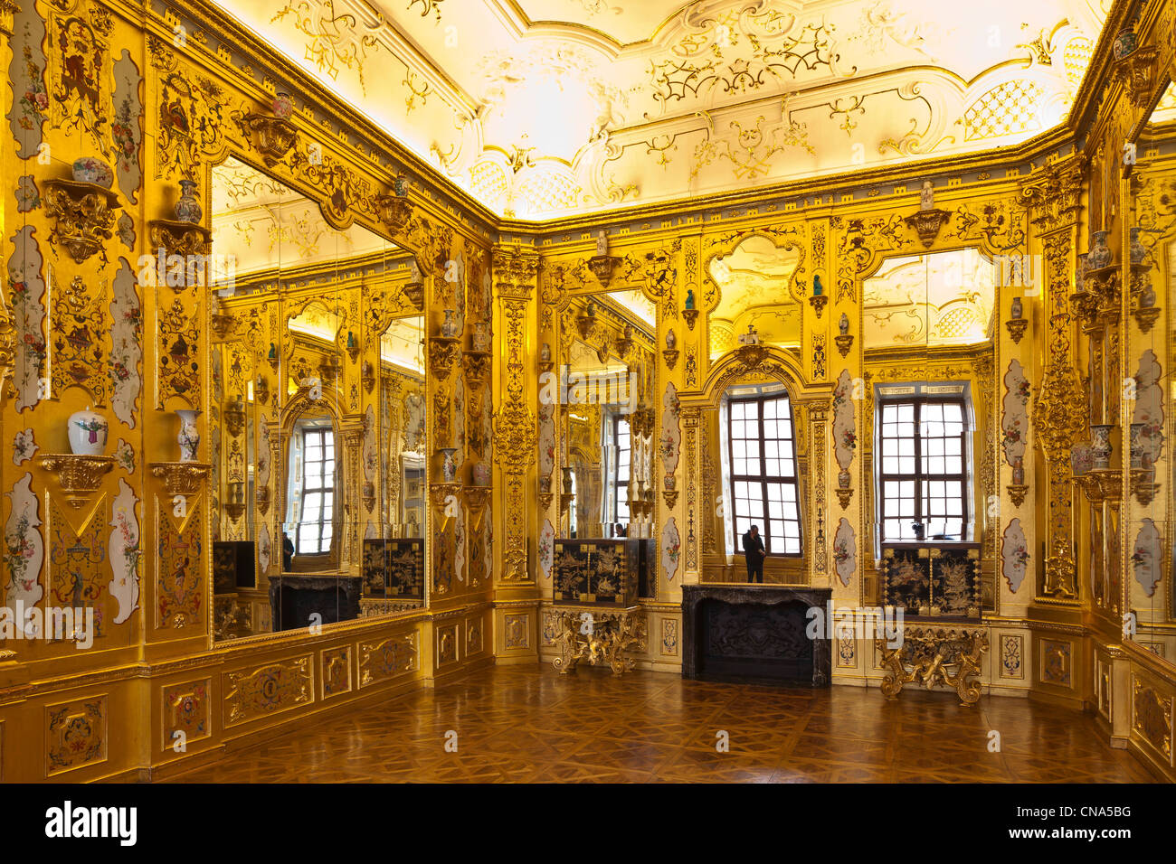 Baroque architecture in austria hi-res stock photography and images - Alamy