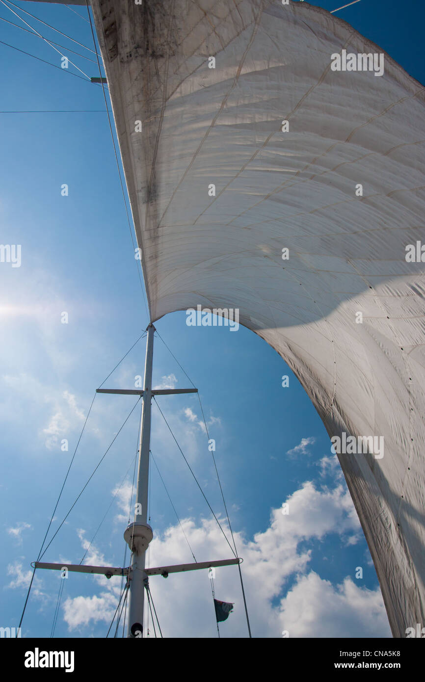 Sail and mast Stock Photo - Alamy
