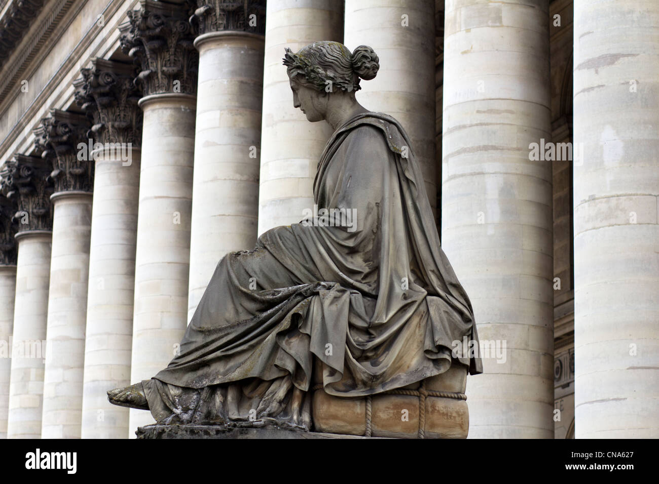 Female trade paris hi-res stock photography and images - Alamy