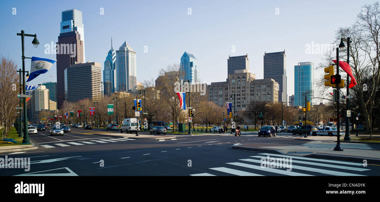 Benjamin franklin parkway hi-res stock photography and images - Alamy