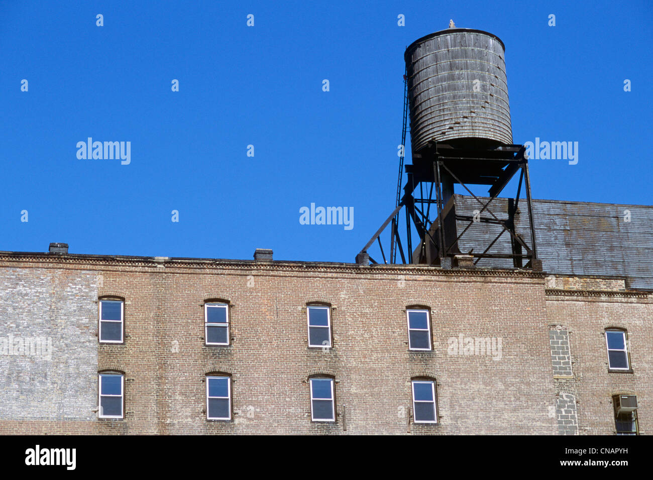 United States, New York City, Manhattan, characteristic water tank ...