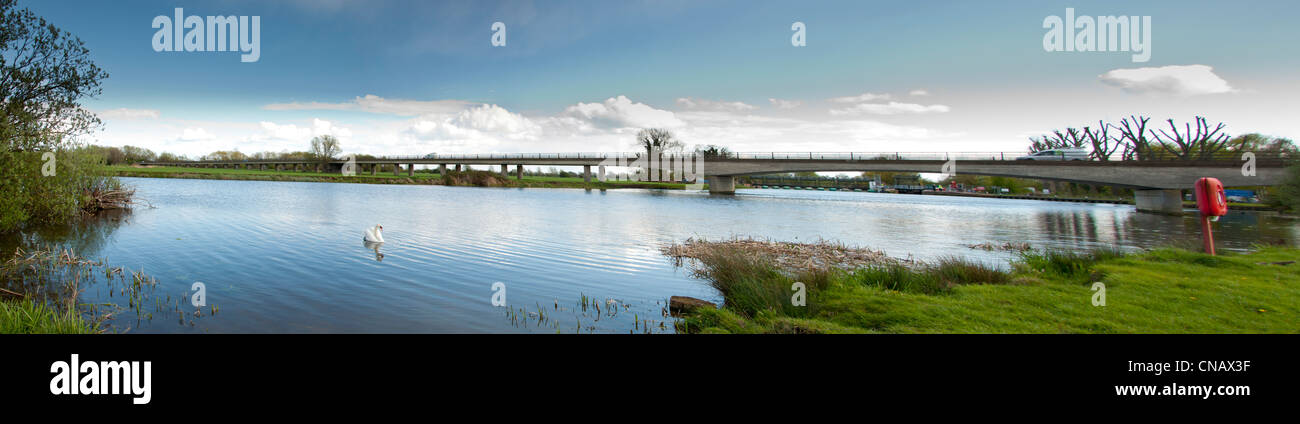 Modern bridge Great River Ouse Cambridgeshire Stock Photo - Alamy