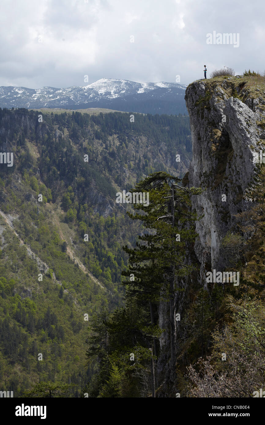 Cliff hi-res stock photography and images - Alamy