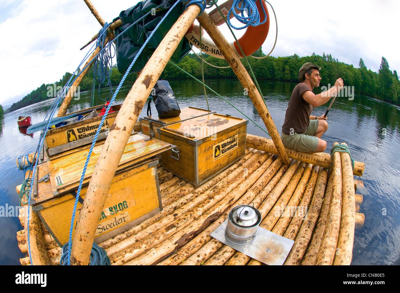 Timber raft boat hi-res stock photography and images - Alamy