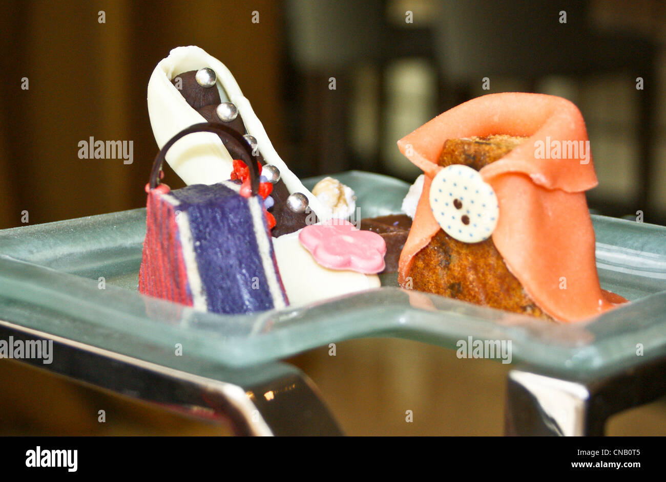 Afternoon tea and cakes hi-res stock photography and images - Alamy