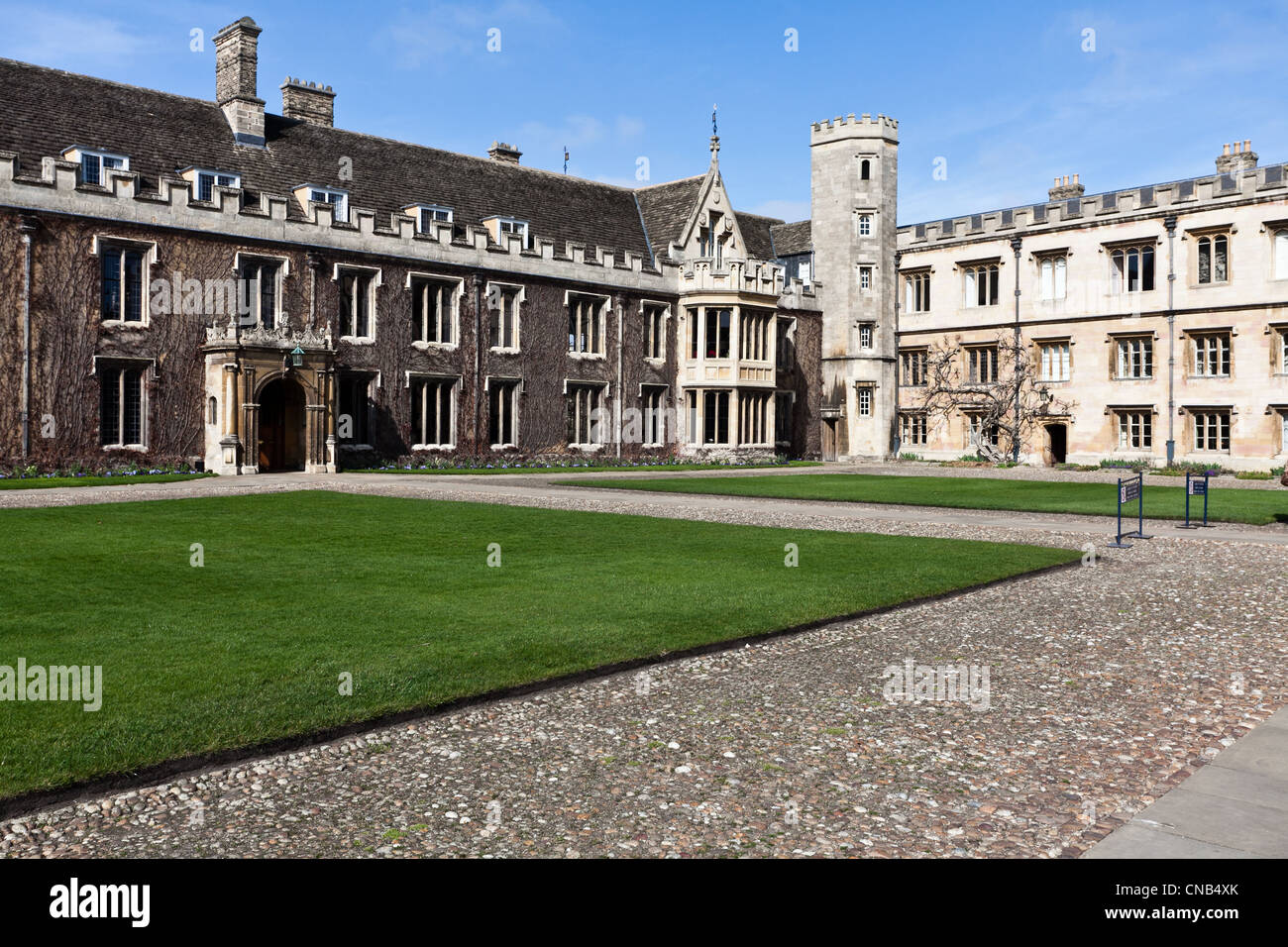 Cambridge university tradition hi-res stock photography and images - Alamy