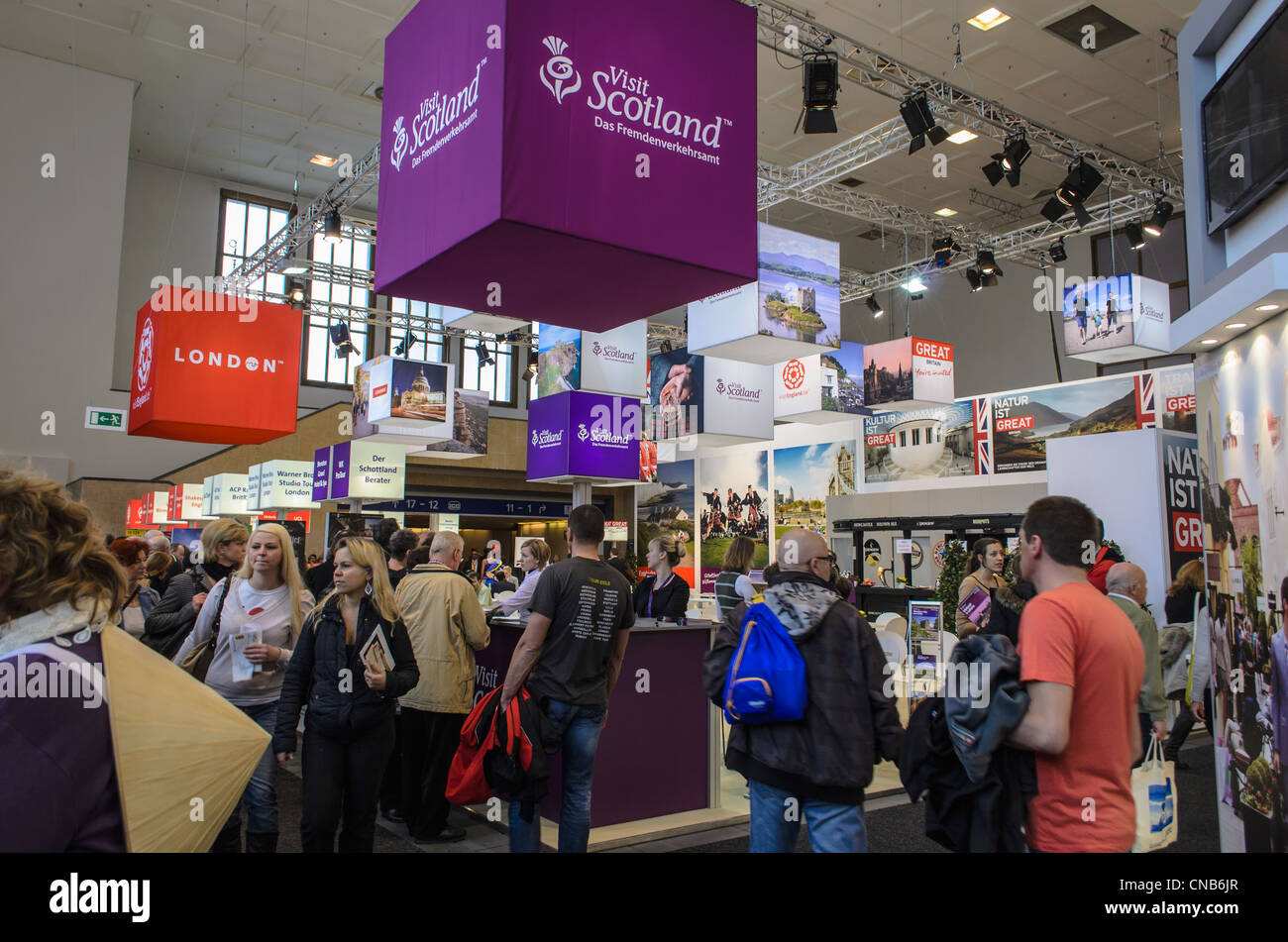 Exhibition trade stands uk hi-res stock photography and images - Alamy