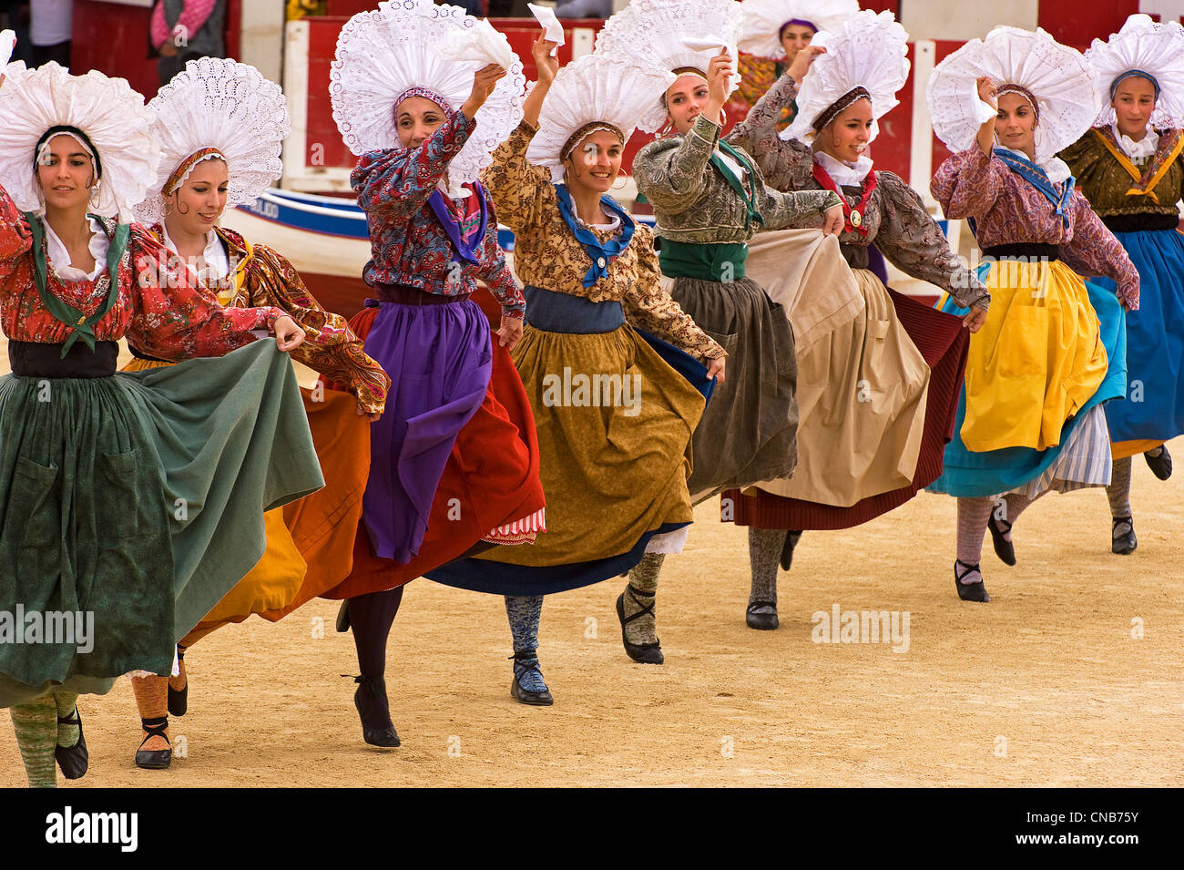 Folk dancing france hi-res stock photography and images - Alamy