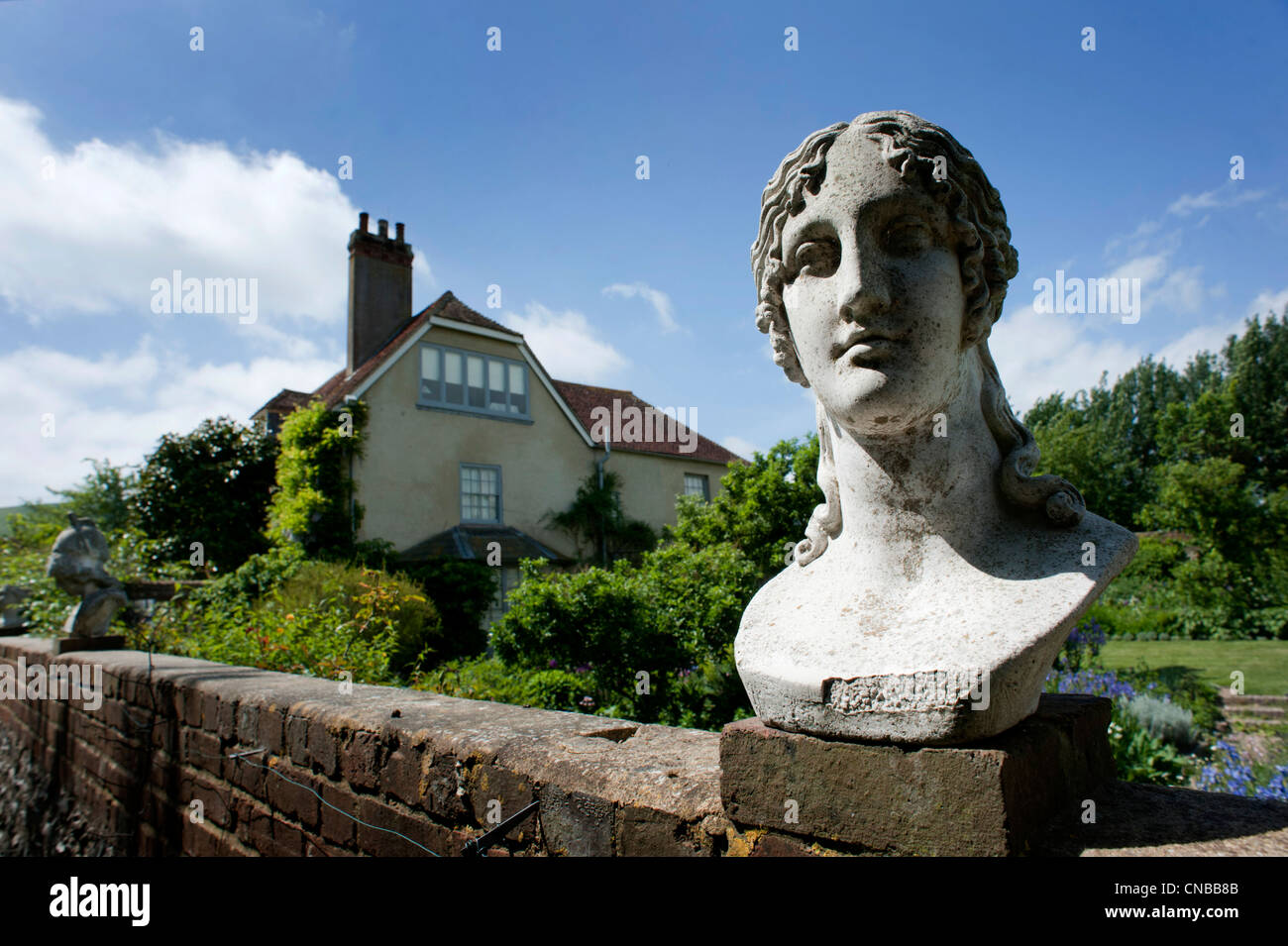 Charleston farmhouse sussex hi-res stock photography and images - Alamy
