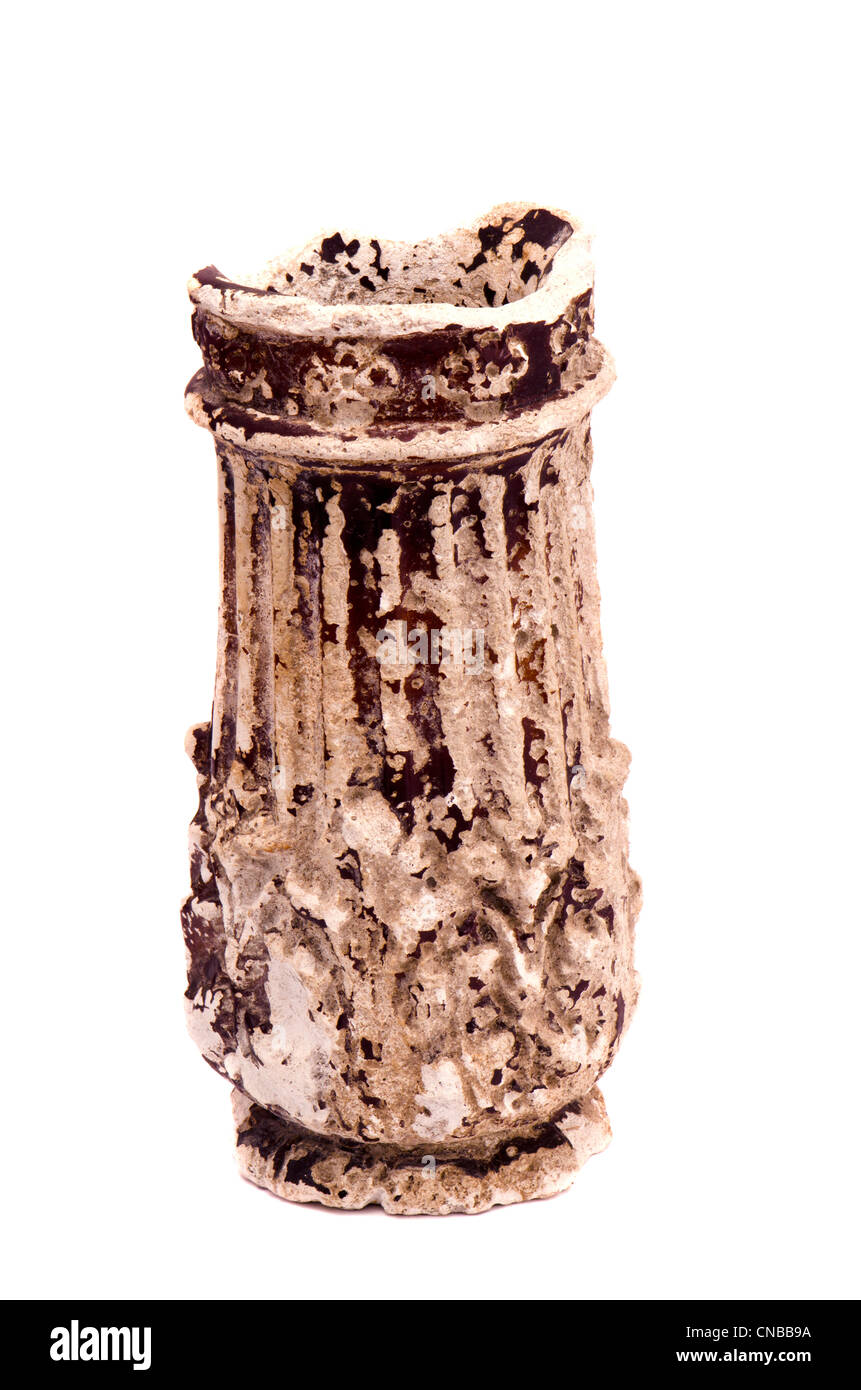 Broken vase hi-res stock photography and images - Alamy