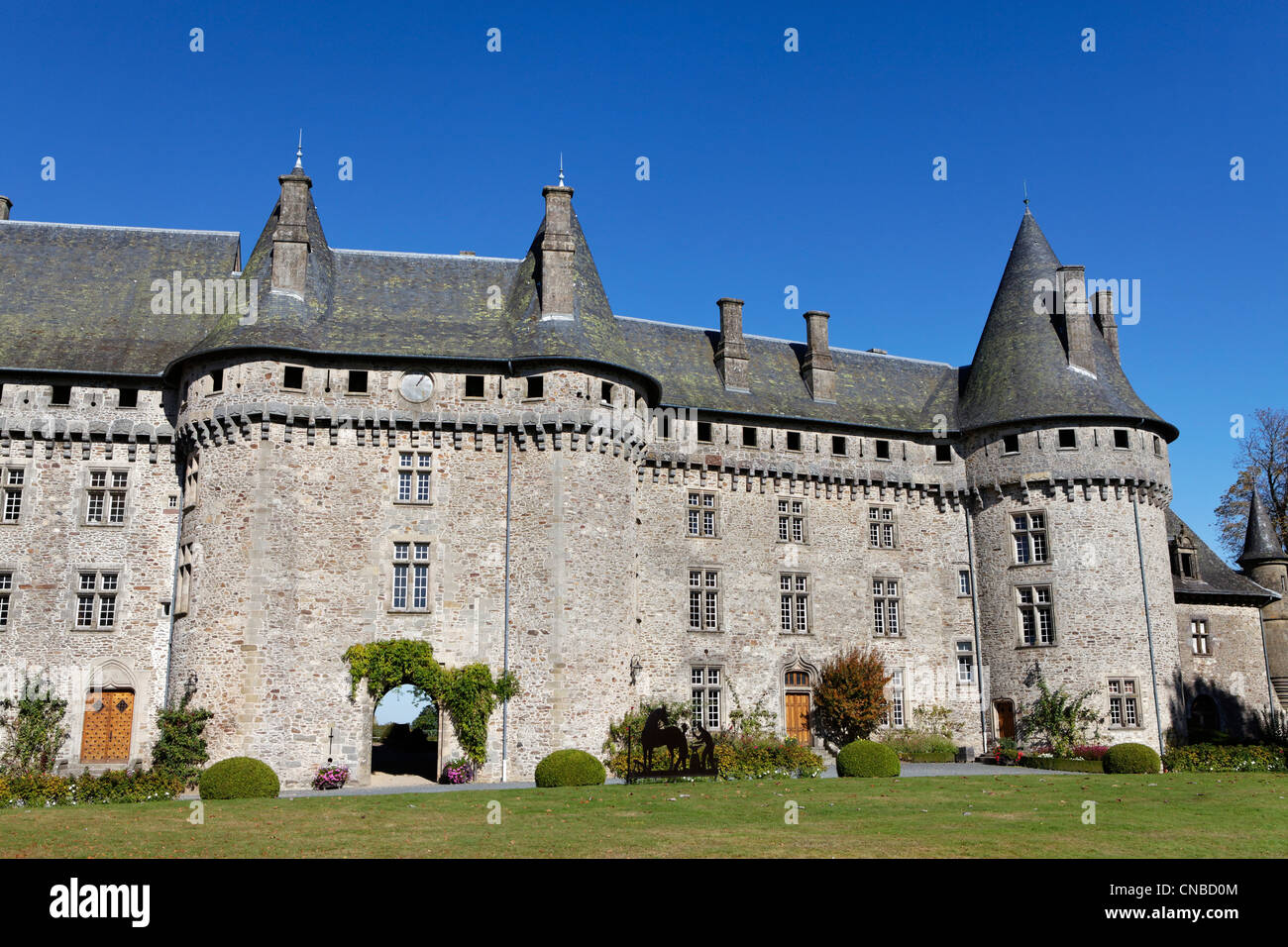 France, Correze, Arnac Pompadour, city of horse, the castle Stock Photo ...