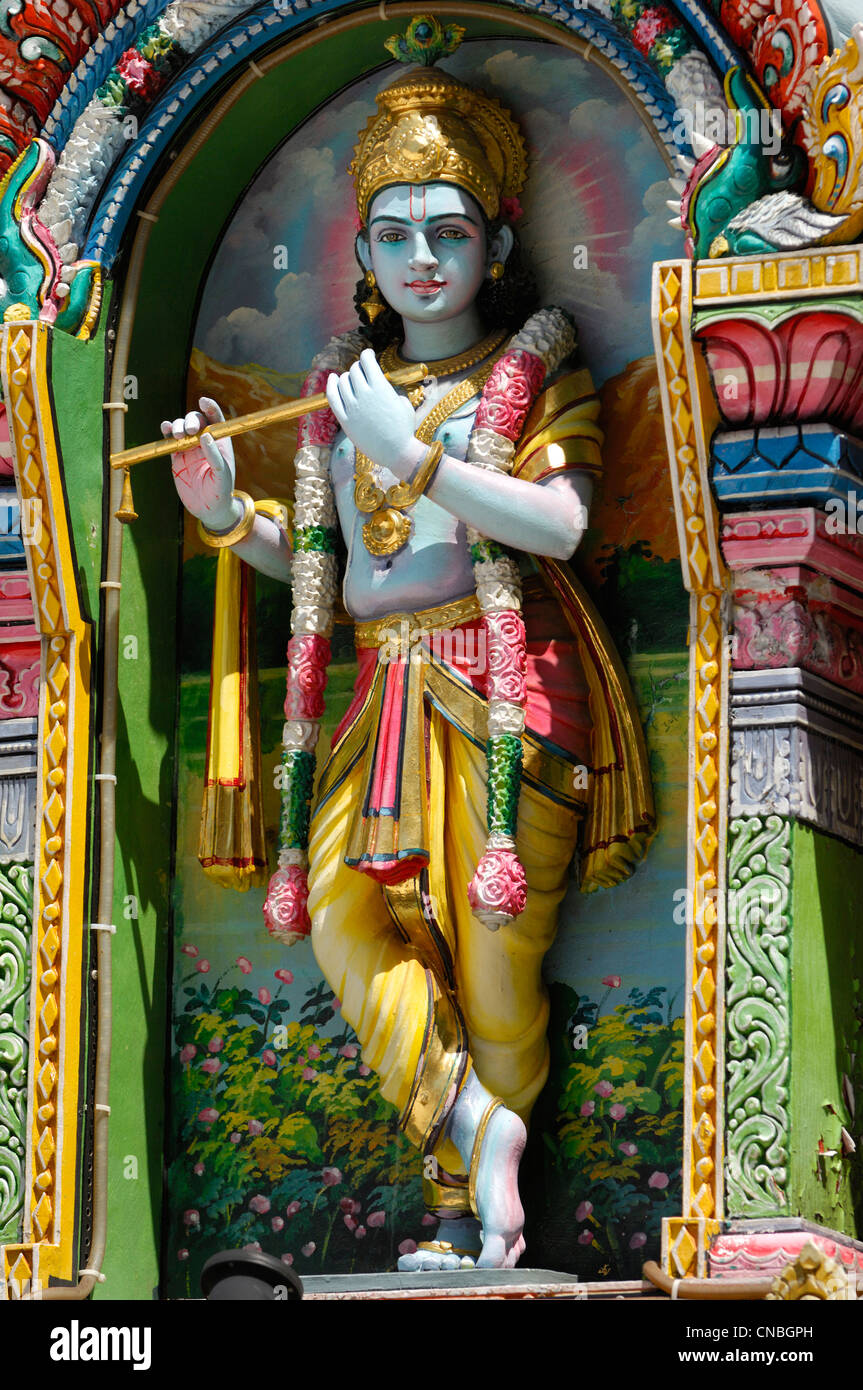Singapore, Sri Krishnan temple, decorative statue of the façade of Sri ...