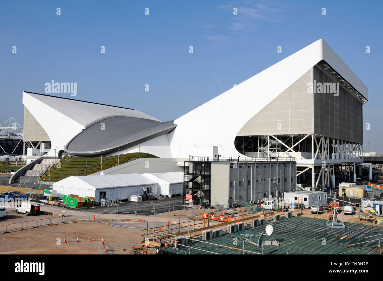 Temporary structure structures hi-res stock photography and images - Alamy