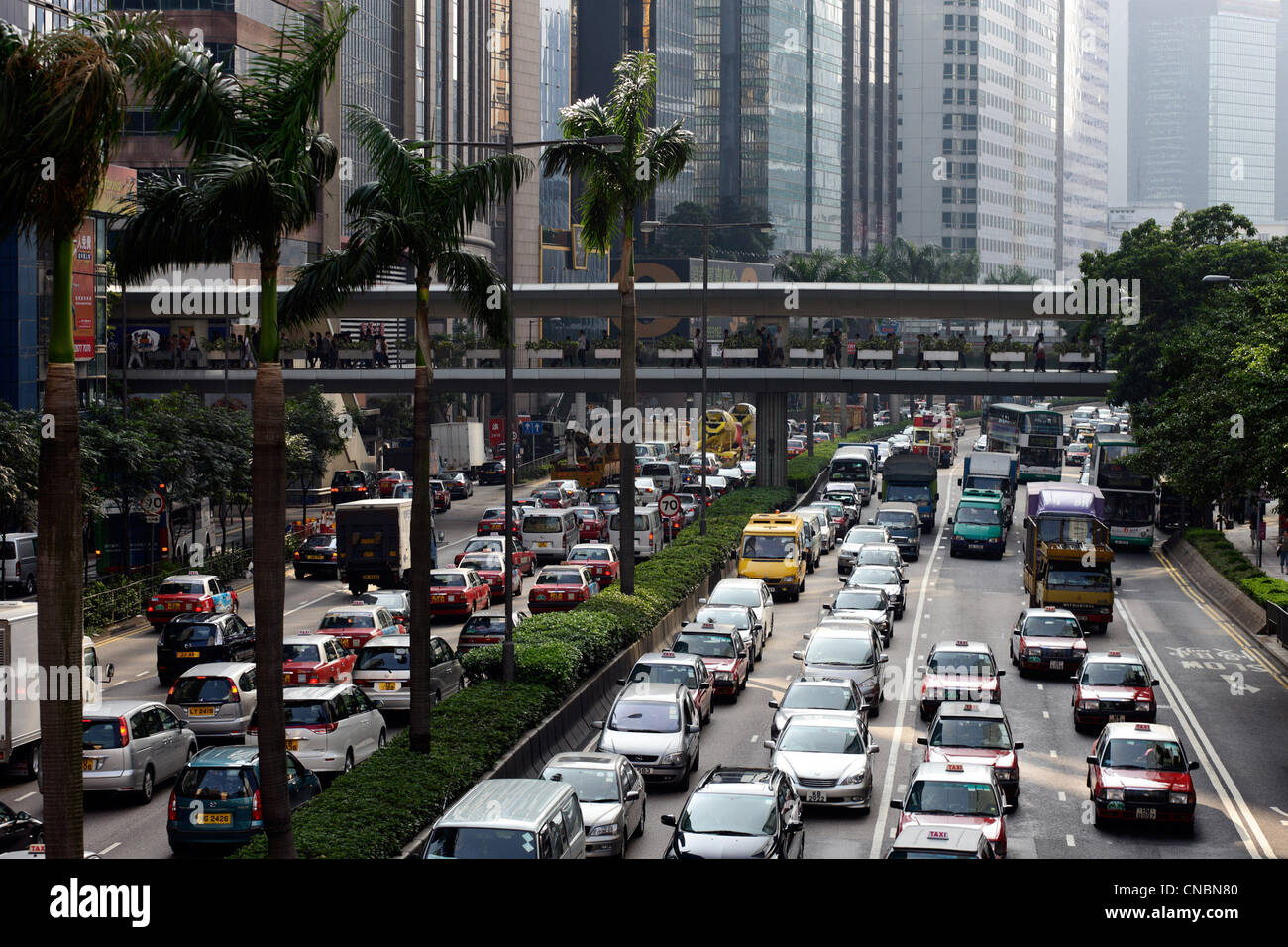 Overload overloaded overloading hi-res stock photography and images - Alamy