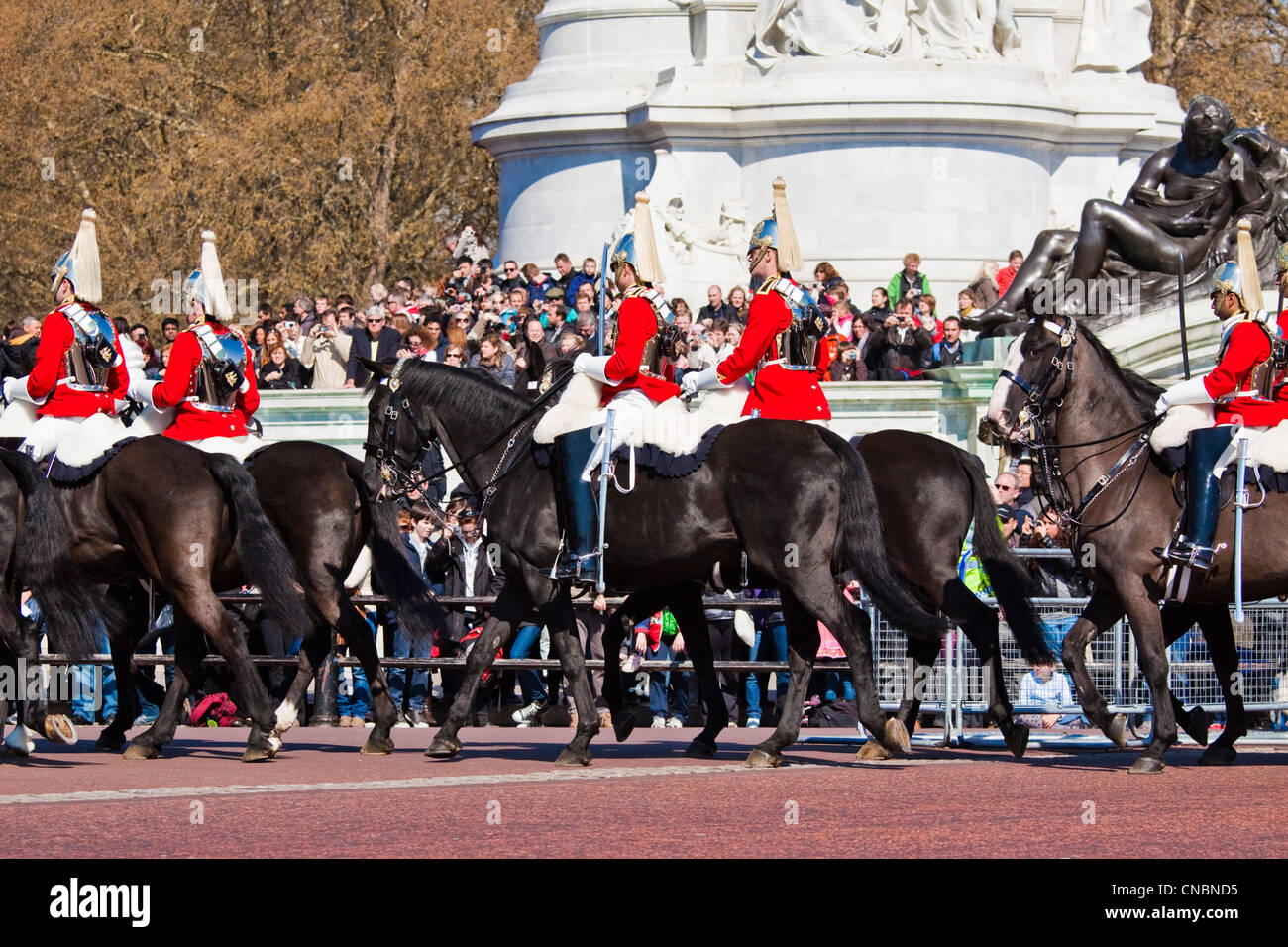 Household cavalry life guards hi-res stock photography and images - Alamy