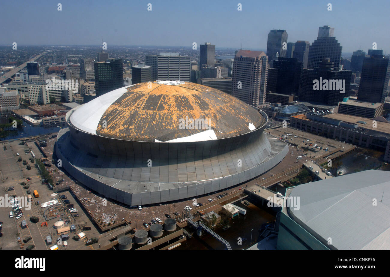 Superdome hurricane katrina hi-res stock photography and images - Alamy