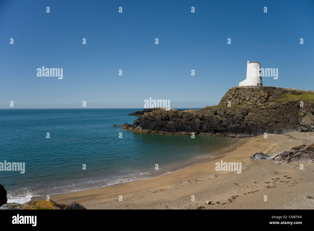 Anglesey lighthouse beach hi-res stock photography and images - Alamy