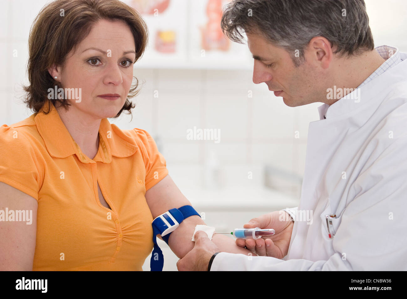 Woman blood sample hi-res stock photography and images - Alamy
