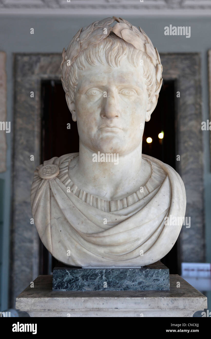 Napoleon museum hi-res stock photography and images - Alamy