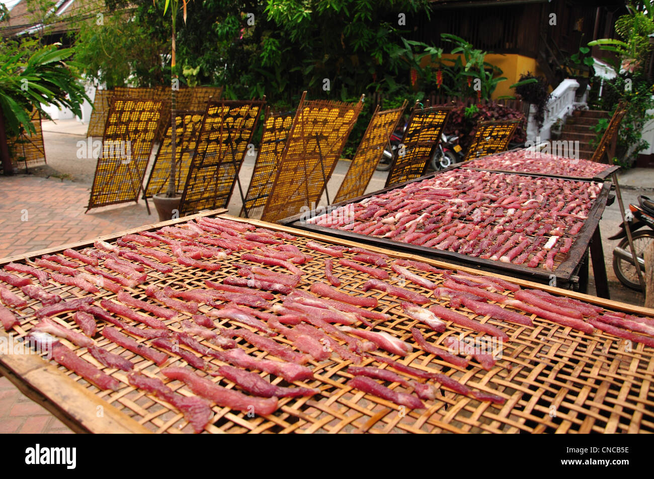 Drying Tables Stock Photos & Drying Tables Stock Images - Alamy