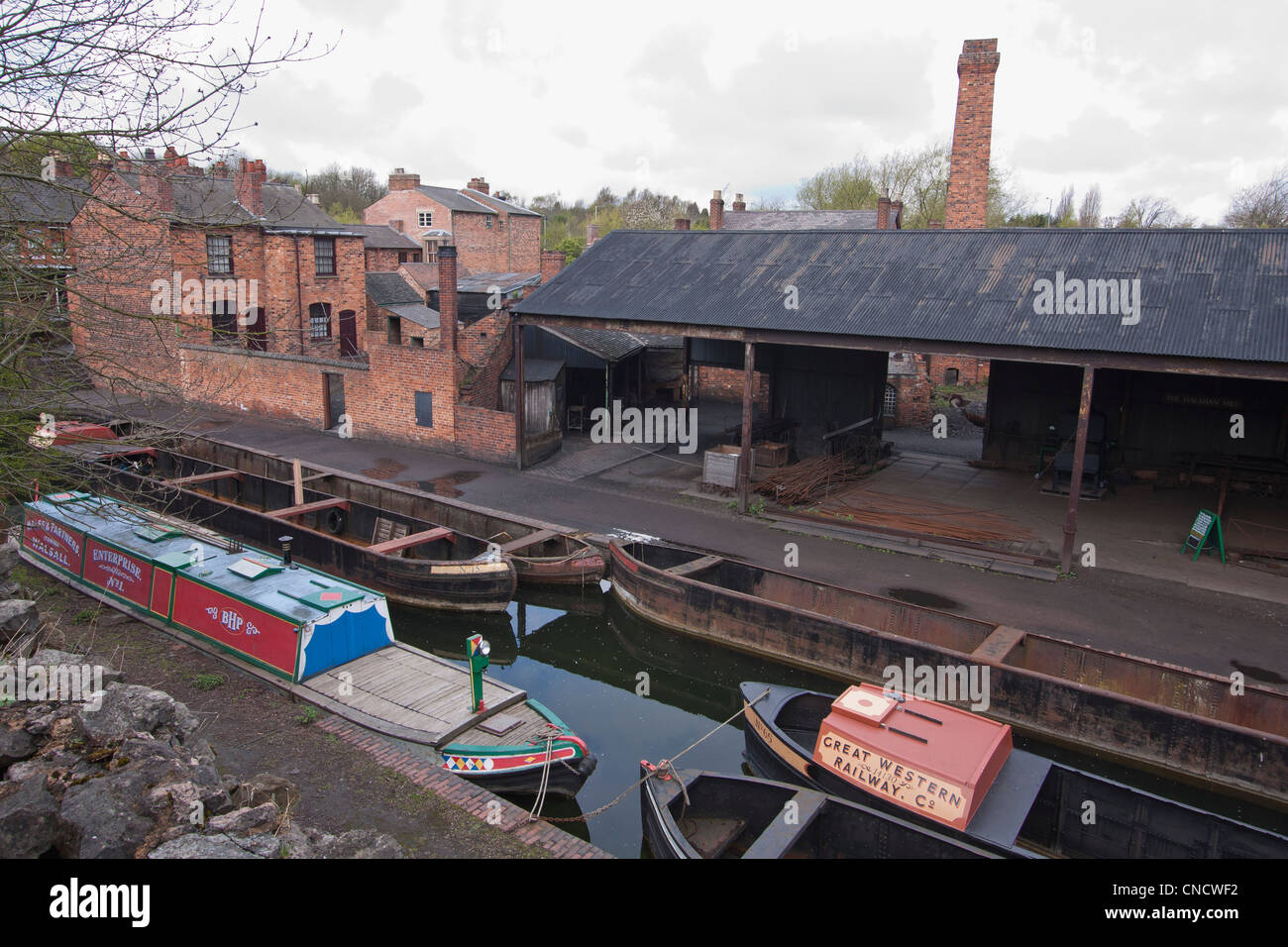 Black country museum hi-res stock photography and images - Alamy