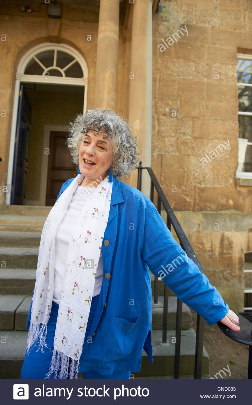 Eleanor Bron High Resolution Stock Photography and Images - Alamy