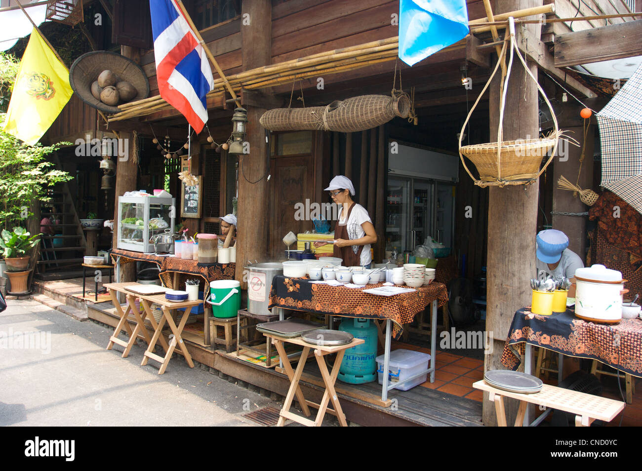 Thai noodle soup stall Stock Photo - Alamy