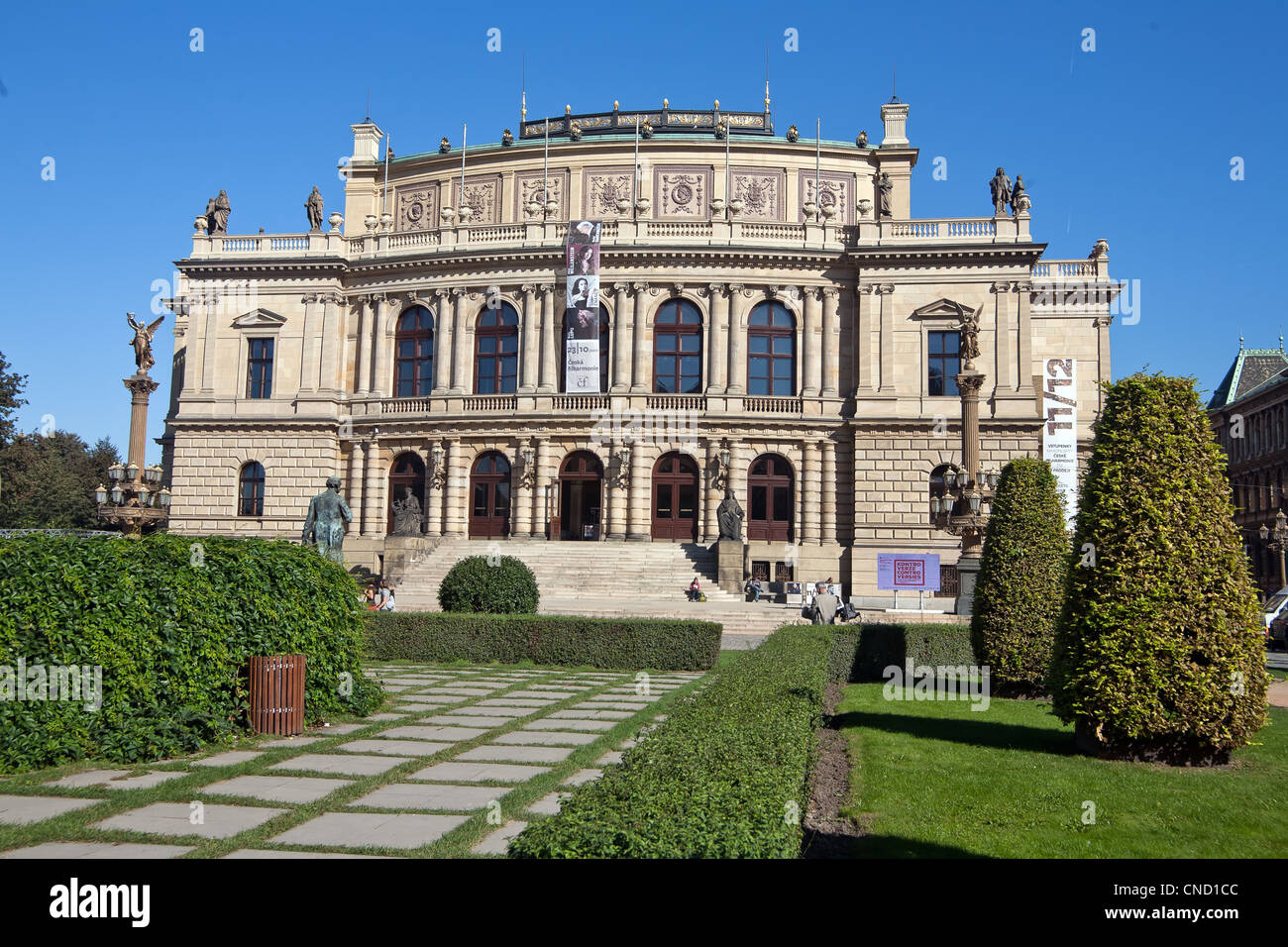 Building of Prague State Opera Stock Photo - Alamy