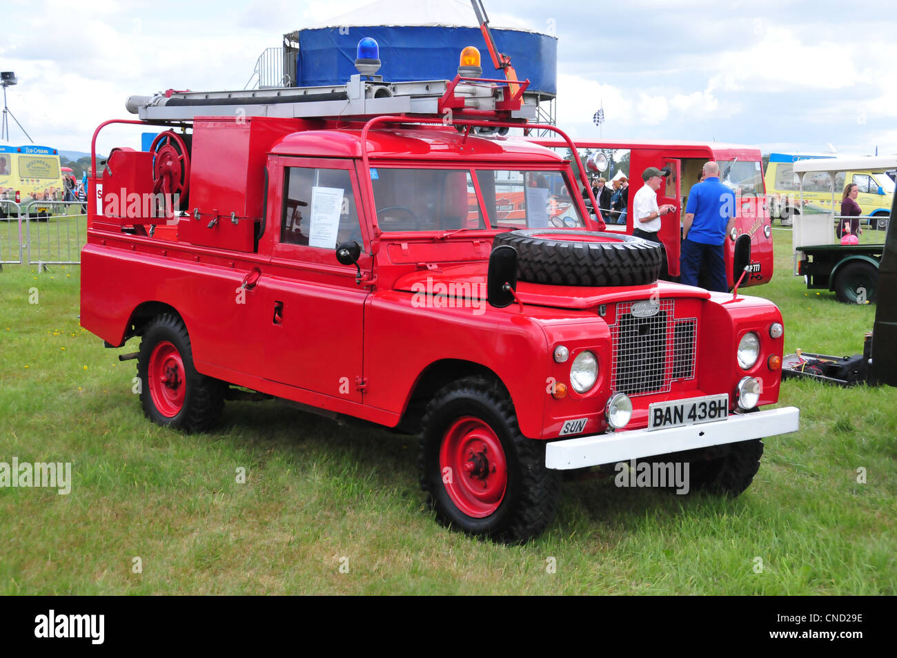 Fire Land Rover engines Stock Photo - Alamy