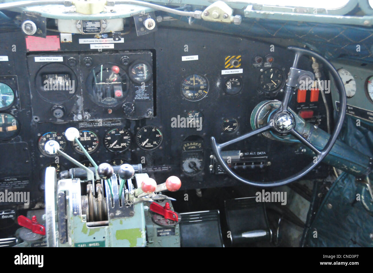 DC 3 Cockpit Stock Photo - Alamy