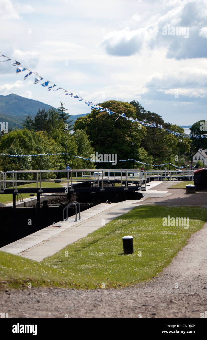 Caledonian canal west highlands scotland waterway waterways hi-res ...