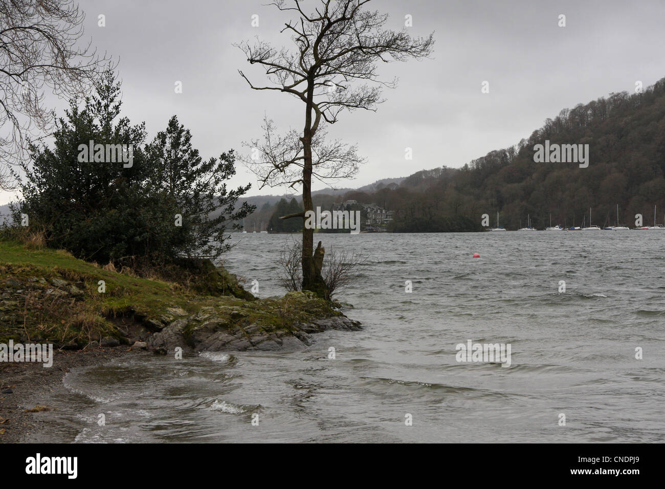 Lake windermere in winter hi-res stock photography and images - Alamy