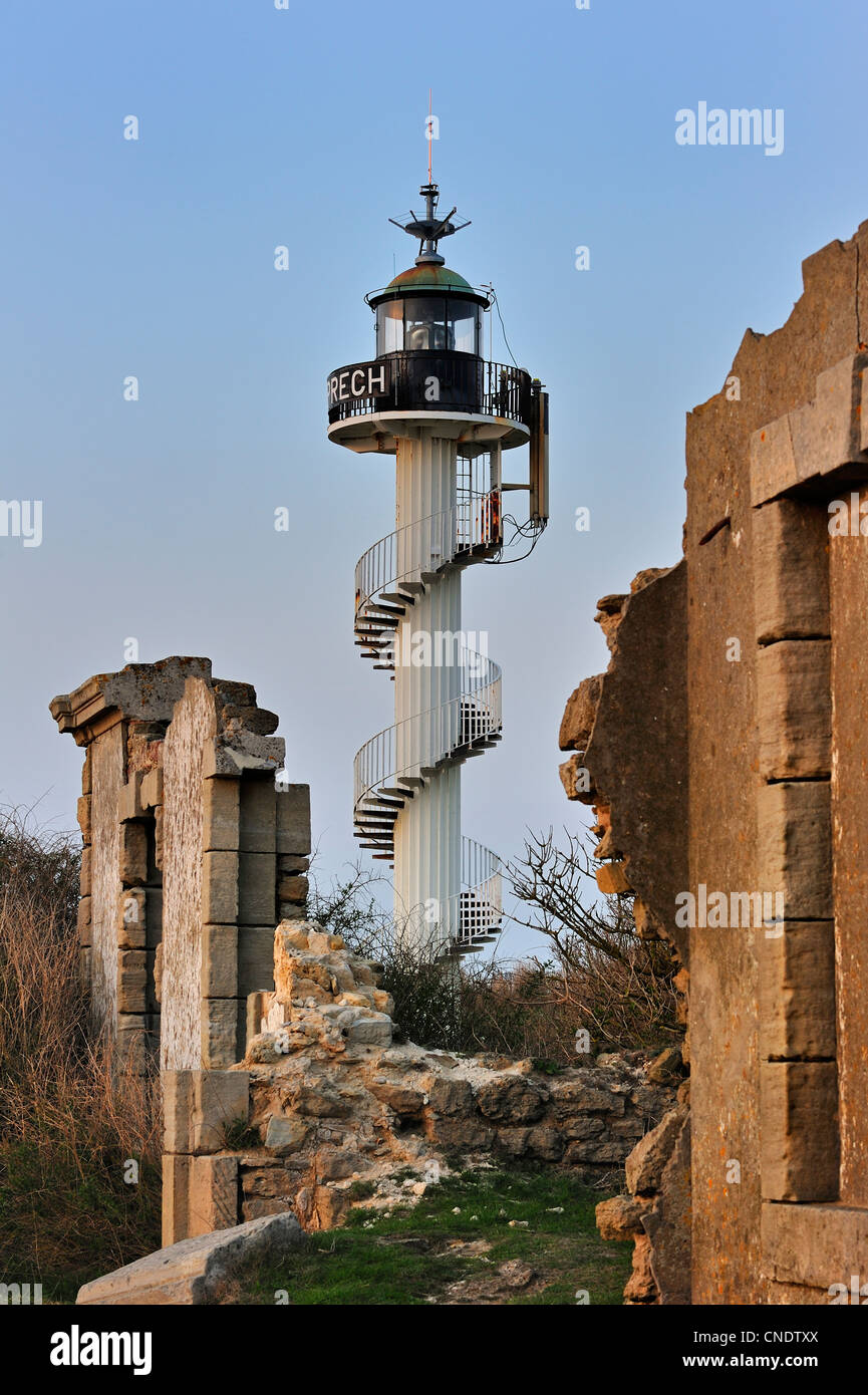 Lighthouse staircase exterior hi-res stock photography and images - Alamy