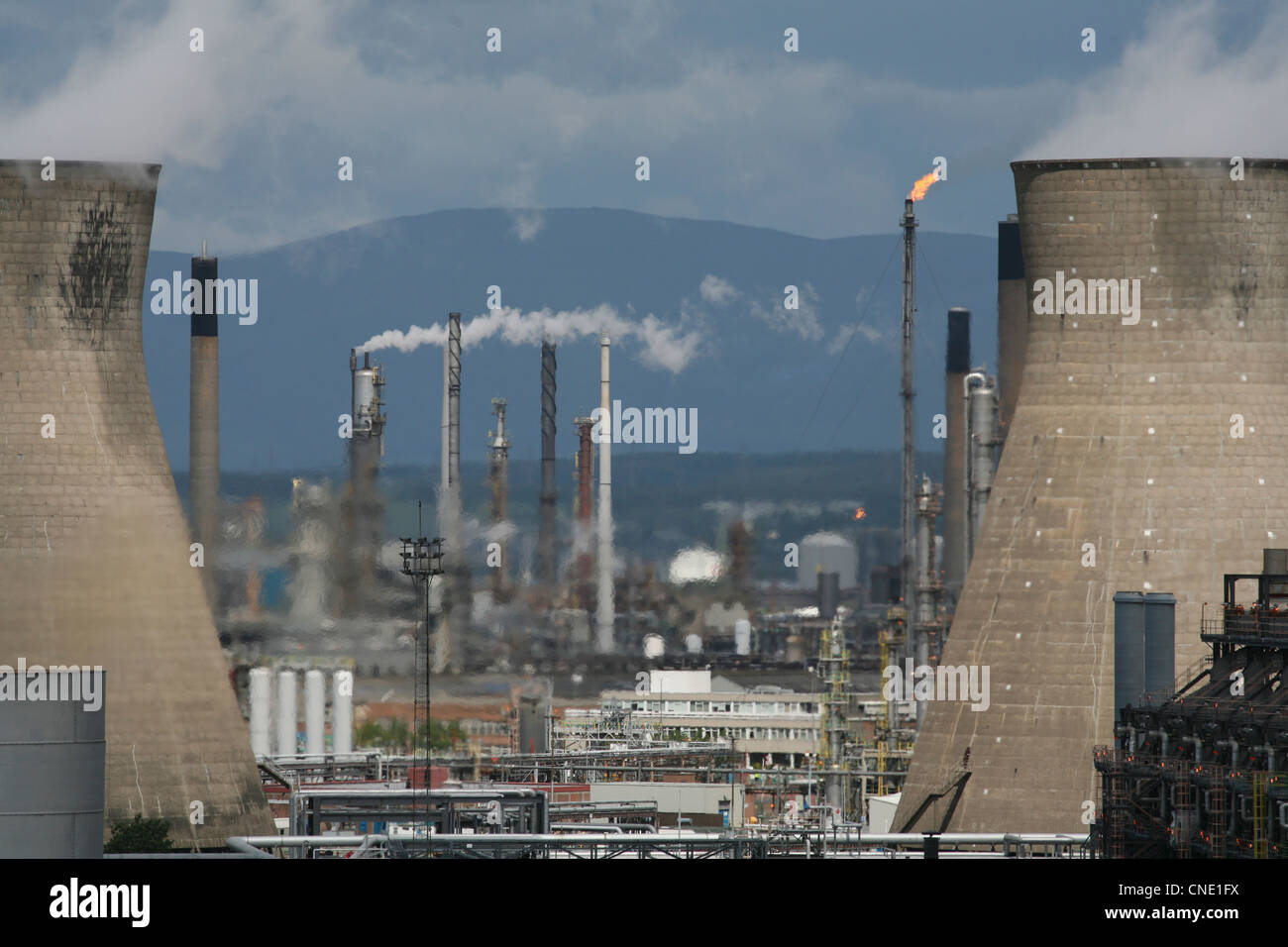 Grangemouth Oil Refinery and petrochemical plant Scotland Stock Photo ...