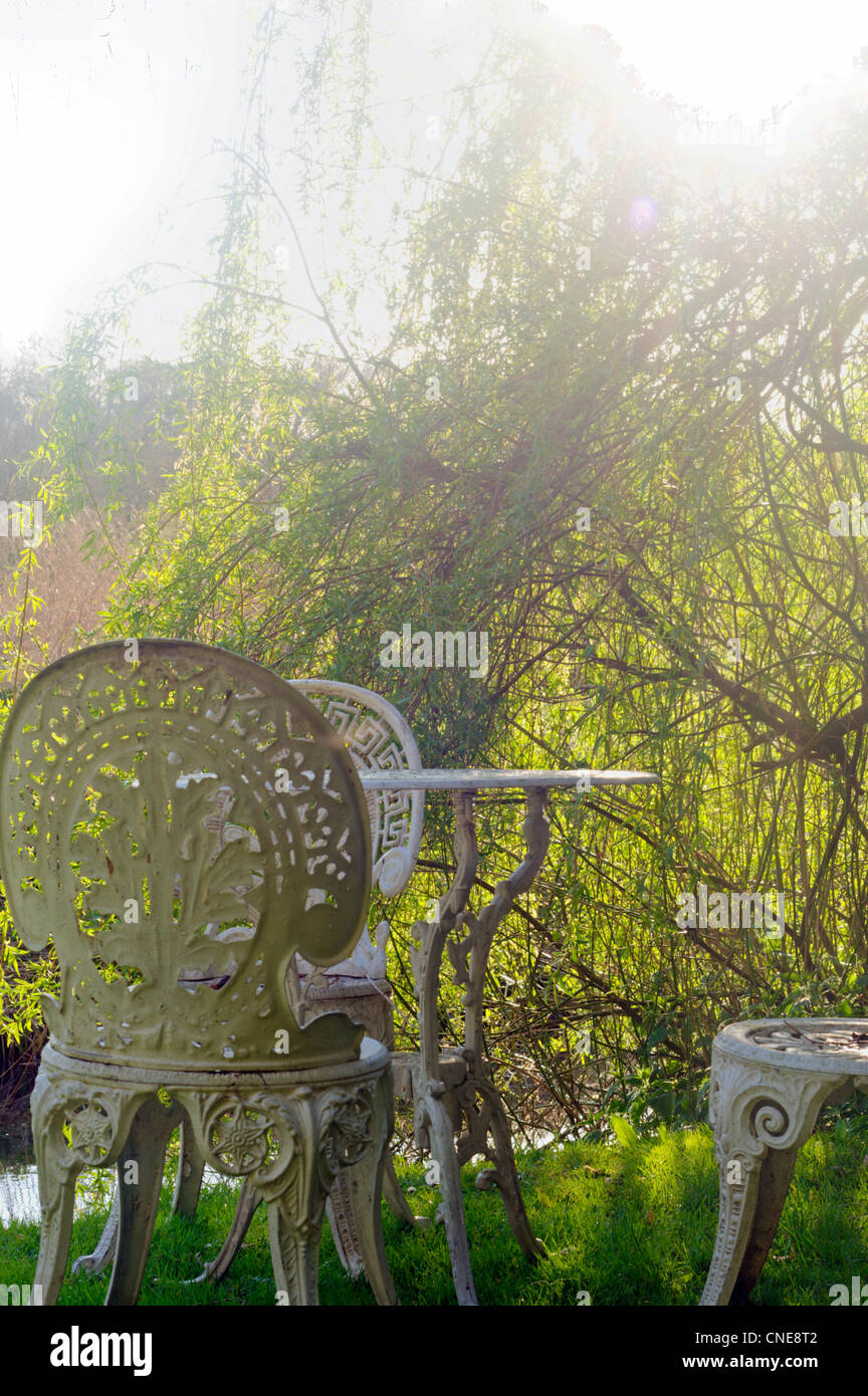Willow chairs hi-res stock photography and images - Alamy