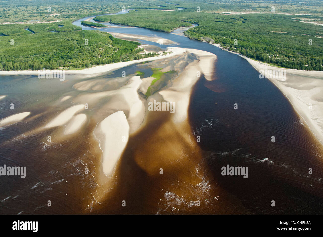 River mouth aerial hi-res stock photography and images - Alamy