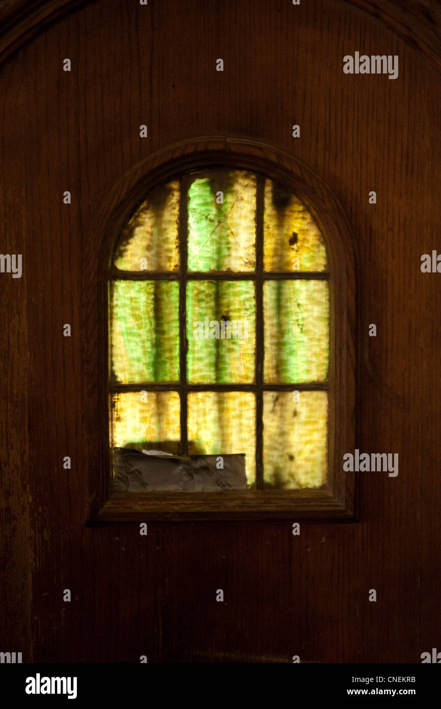 Building Church Cross God Jesus Religion Window Stock Photo - Alamy