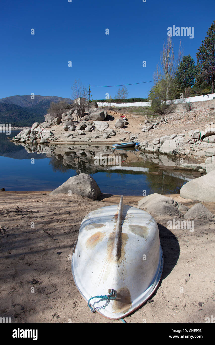 Leon lake hi-res stock photography and images - Alamy