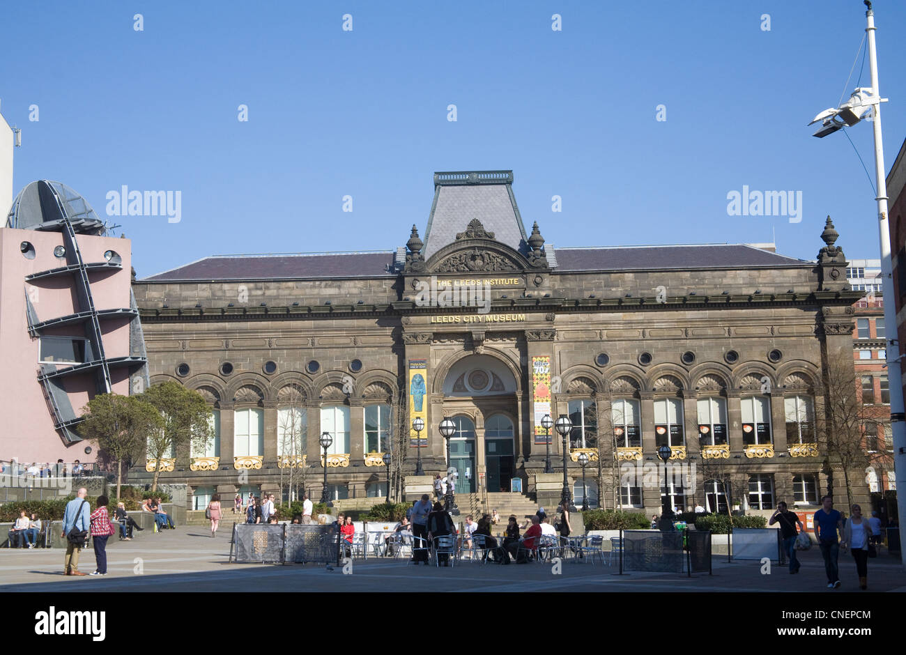 Leeds city museum hi-res stock photography and images - Alamy