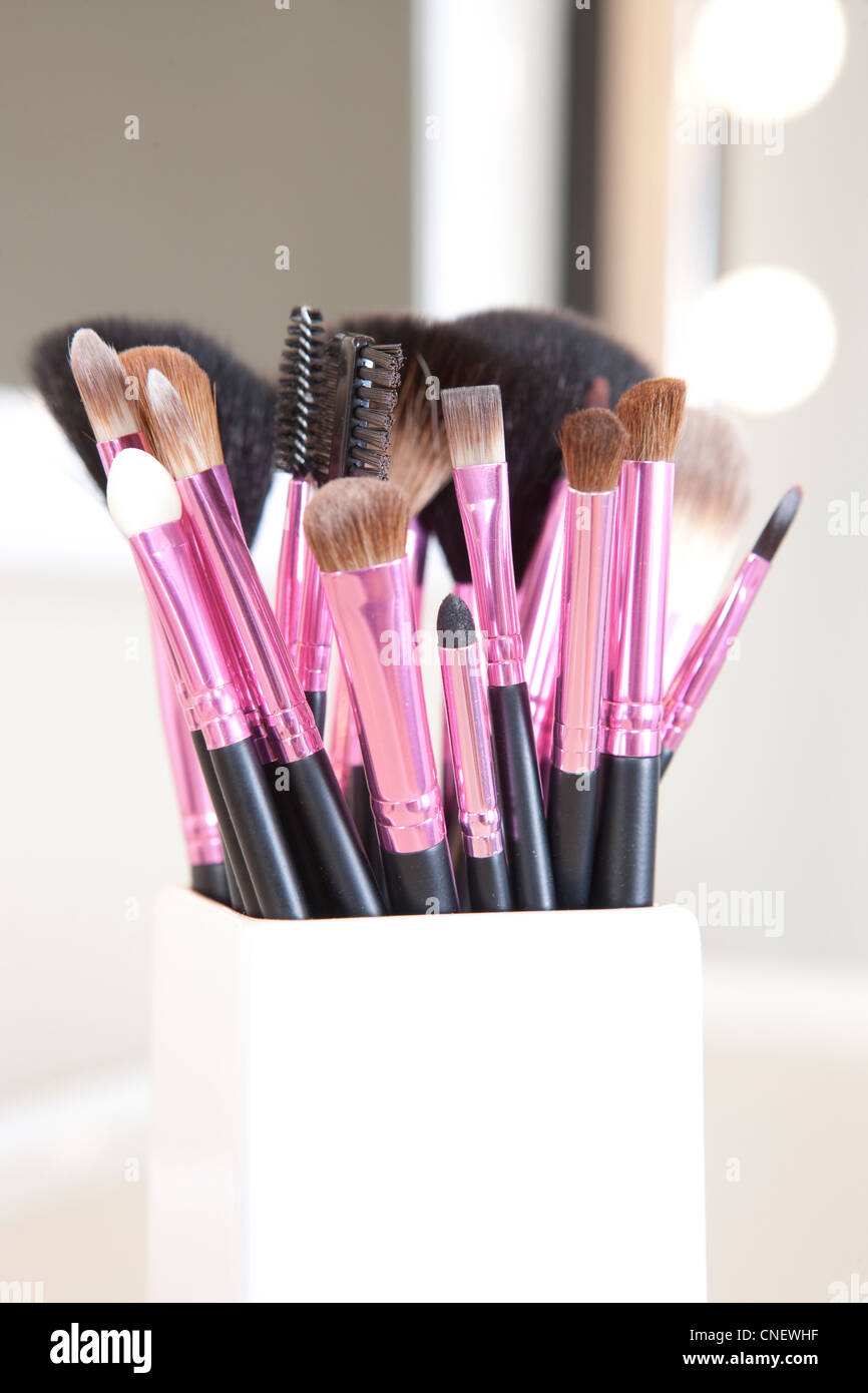 Detail cosmetics hi-res stock photography and images - Alamy