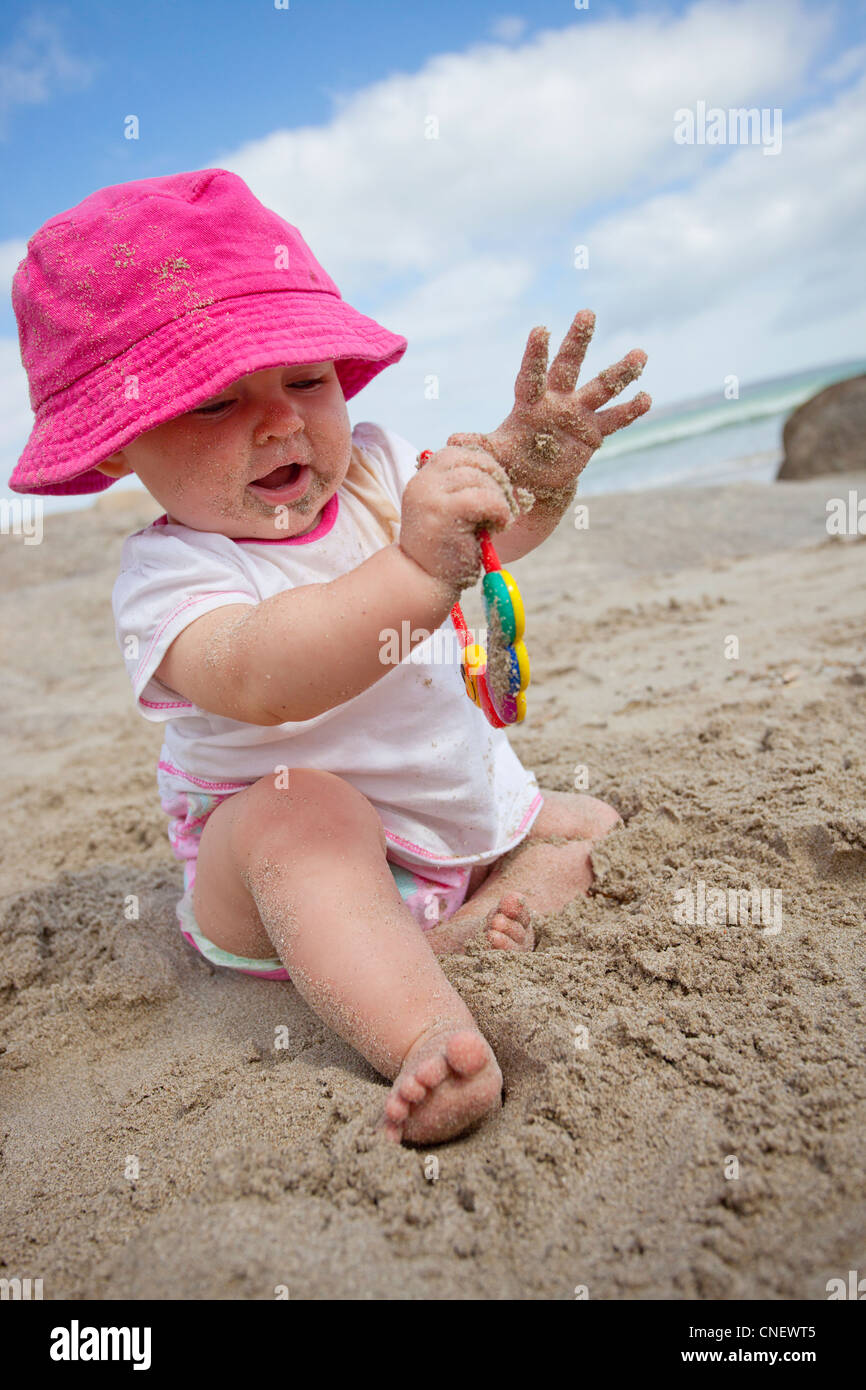 Sandy Beach Baby Hi Res Stock Photography And Images Alamy