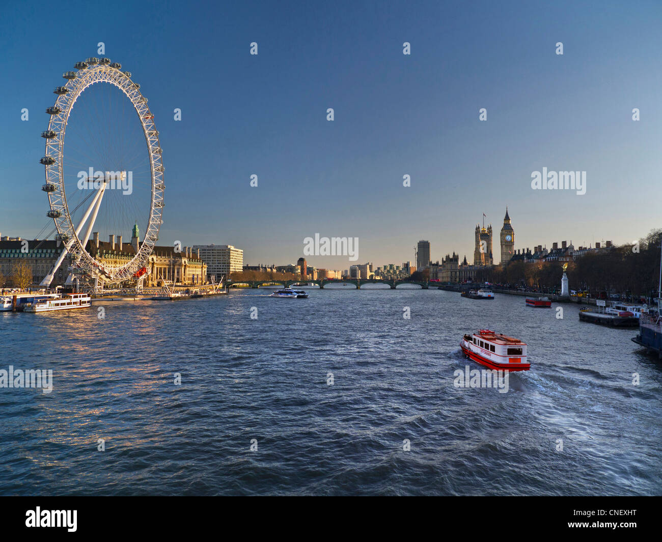 River Thames Boat Trip Stock Photos & River Thames Boat Trip Stock ...