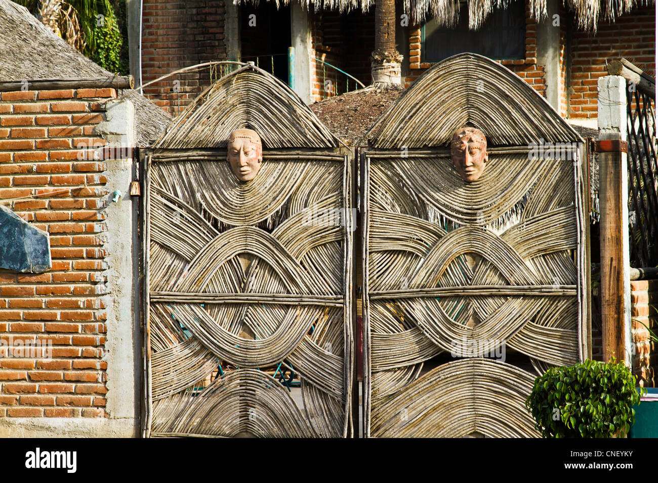 Mexico gate baja door hi-res stock photography and images - Alamy