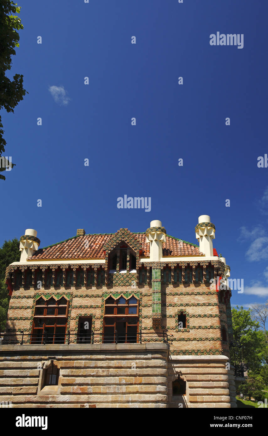 El Capricho by Antoni Gaudí, Comillas, Cantabria, Spain Stock Photo - Alamy