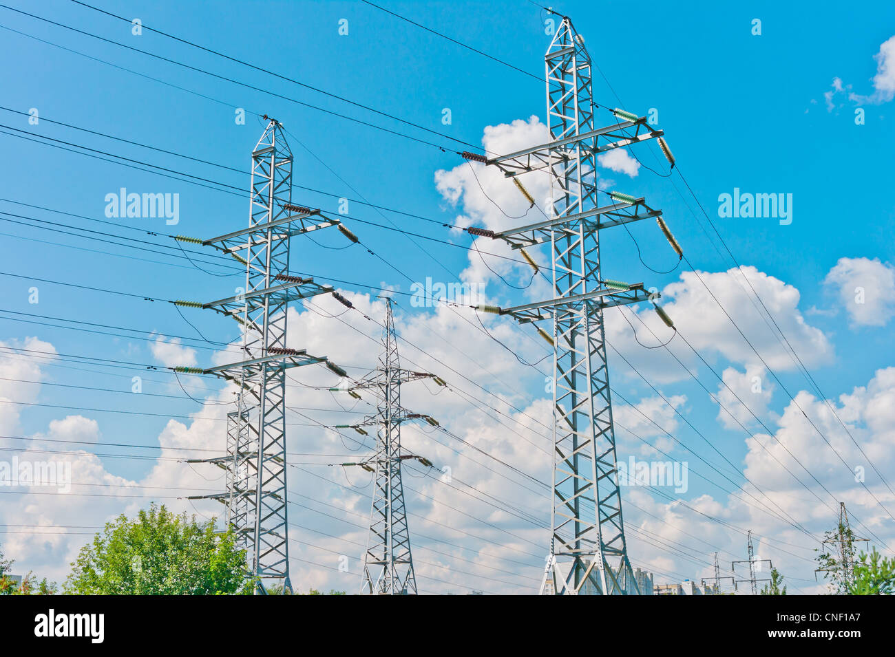 Line towers hi-res stock photography and images - Alamy