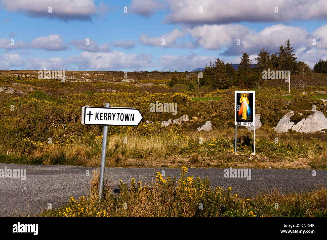 Religious signs and signpost to shrine at Kerrytown in rural Donegal ...